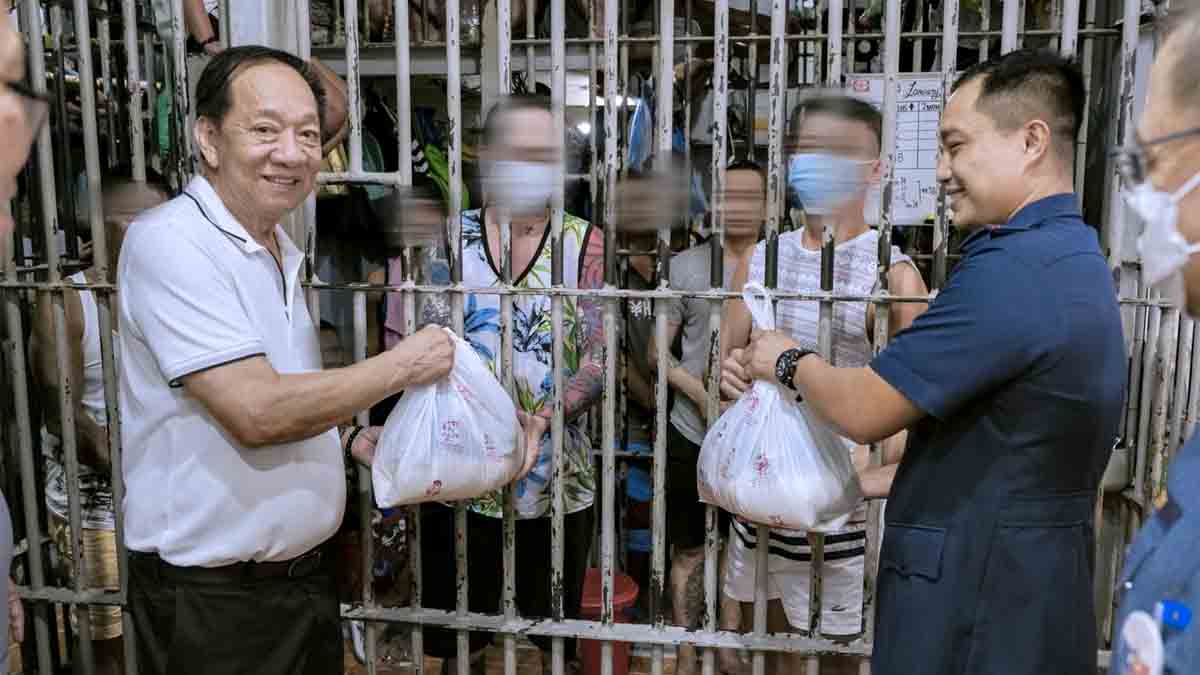 PDLs ng Sta. Maria, Bulacan inayudahan ni Mayor Omeng | HATAW! D'yaryo ...