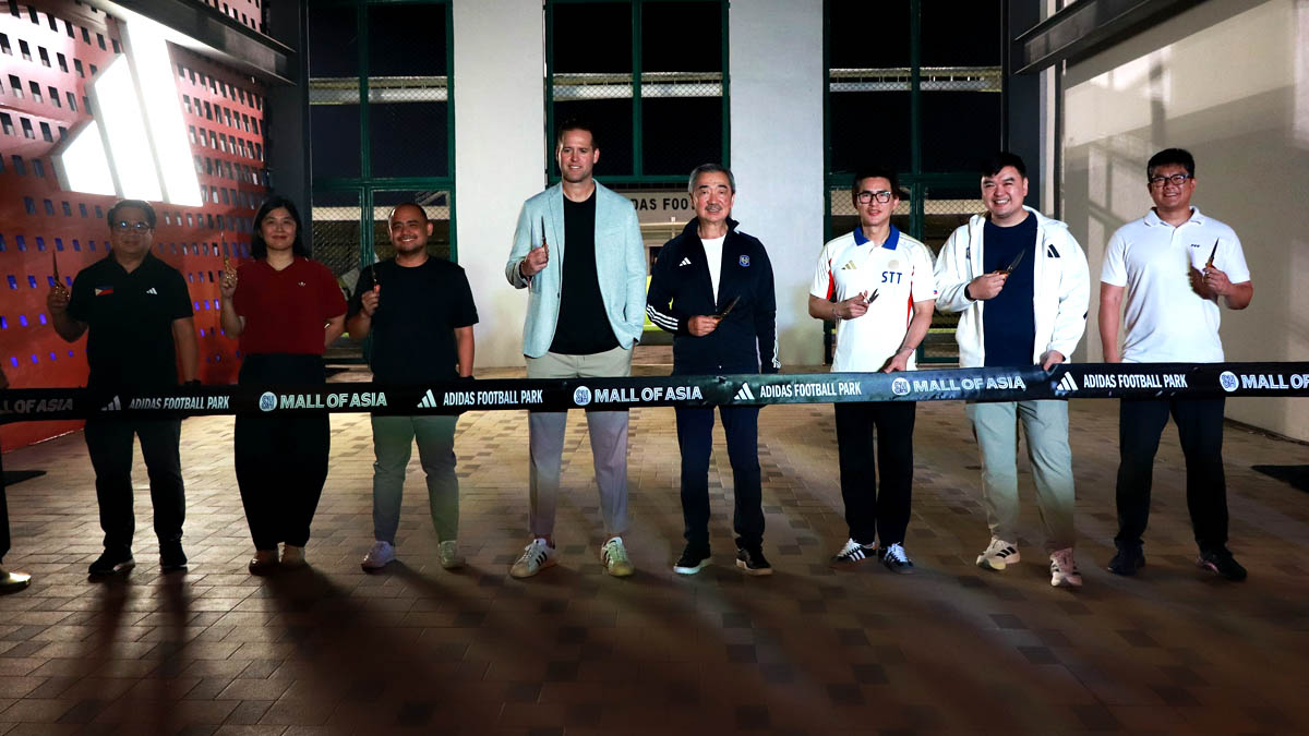 SM Mall of Asia Binuksan ang Kauna-unahang adidas Football Park sa ...
